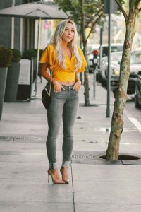 Como combinar jean gris 2025 - Outfits Mujer - Muy Trendy