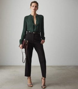Como combinar verde oscuro - Outfits para mujer 2025 - Muy Trendy