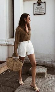 Outfits mujer con short blanco - Como combinar 2026 - Muy Trendy