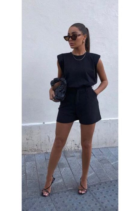 Como combinar un short negro - Outfits mujer 2026 - Muy Trendy